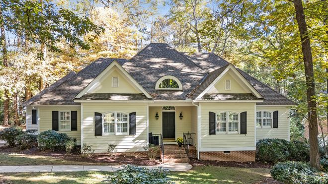 This one-owner home in Crenshaw Manor radiates Southern charm and ...